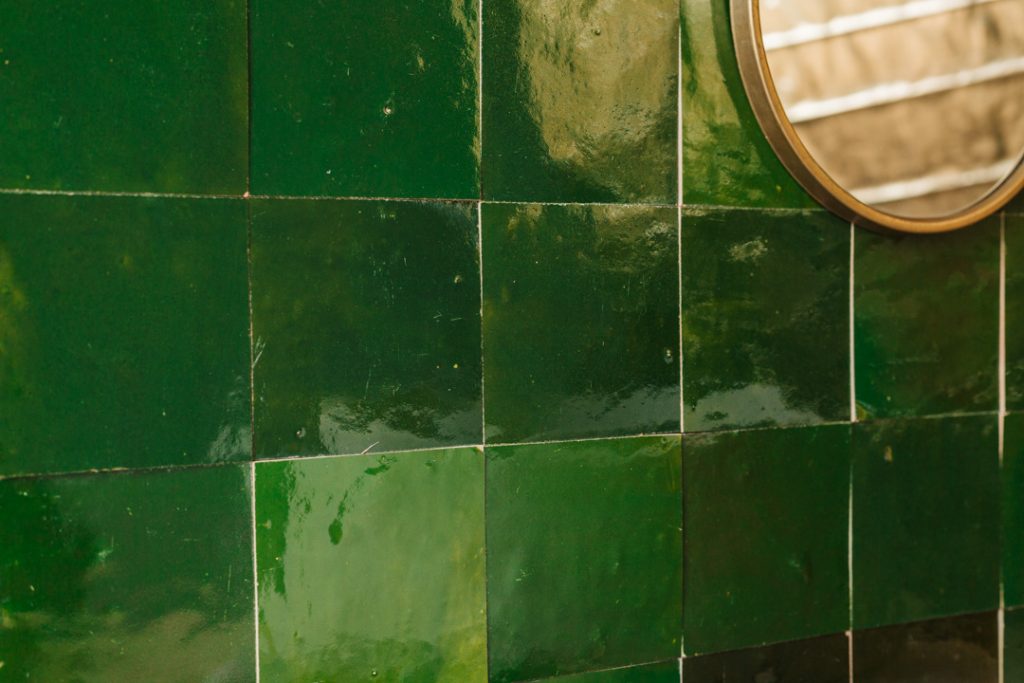 Zellige vert imperial - Provence Matériaux Anciens